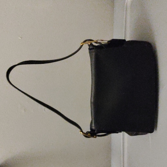 Coach | Bags | Coach Legacy West Blk Glovetanned Leather Shoulder Bag ...